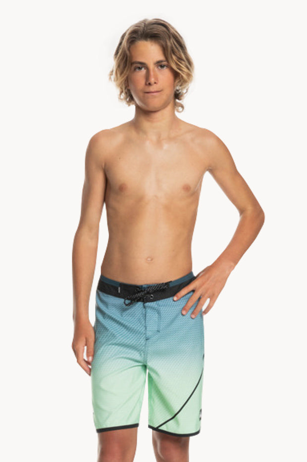 Quiksilver - Boys Everyday New Wave 17" Boardshort - Ash