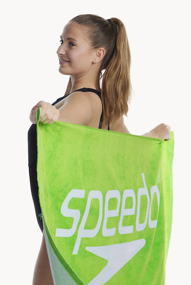 Speedo Logo Towel Green/White | Swimwear Galore EU